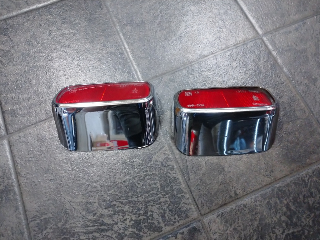 ケンメリスカイラインKGC110 リアリフレクター 検：KPGC110GC10ハコスカ(リア)｜売買されたオークション情報、yahooの商品情報をアーカイブ公開 - オークファン（aucfan ...