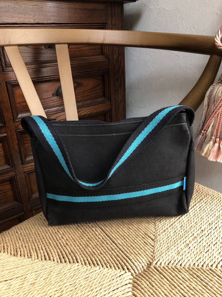 WTAPS CATEGORY FIGURATION X PORTER PORTER ポーター 荒めのキャンパス布 バッグ 黒 エメラルドブルー(トートバッグ)｜売買されたオークション情報 ...