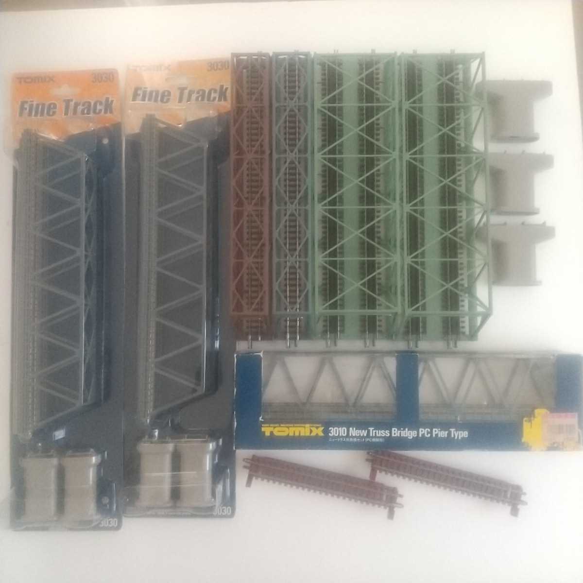 Tomix 3010 3030 3031単線トラス鉄橋 3052複線トラス鉄橋 緑 3008デッキガーターをいろいろまとめてジャンク扱いの 品 ...