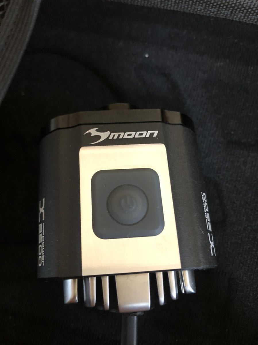 MOON X-POWER 2500 自転車 ライト 2500ルーメン(白色燈)｜売買されたオークション情報、yahooの商品情報をアーカイブ ...