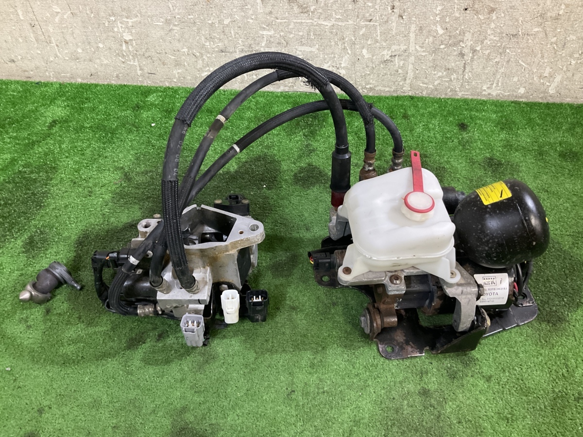 l697390214R MR-S MRS ZZW30 前期 純正 シーケンシャルトランスミションアクチュエーター ポンプセット 31360 ...