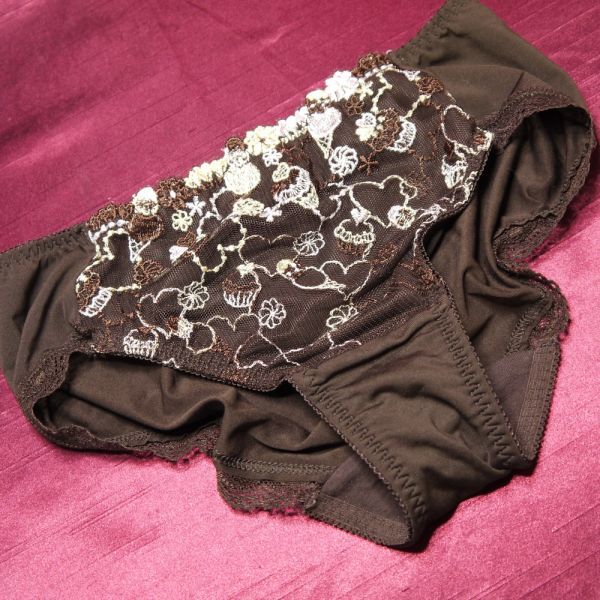 イクヨ祭 BLP 105-8 # ユニクロ M 艶美人妻 チョコブラウン×スイーツ刺繍 大人ショーツ ´` タンス整理ECO 若宮2 ...