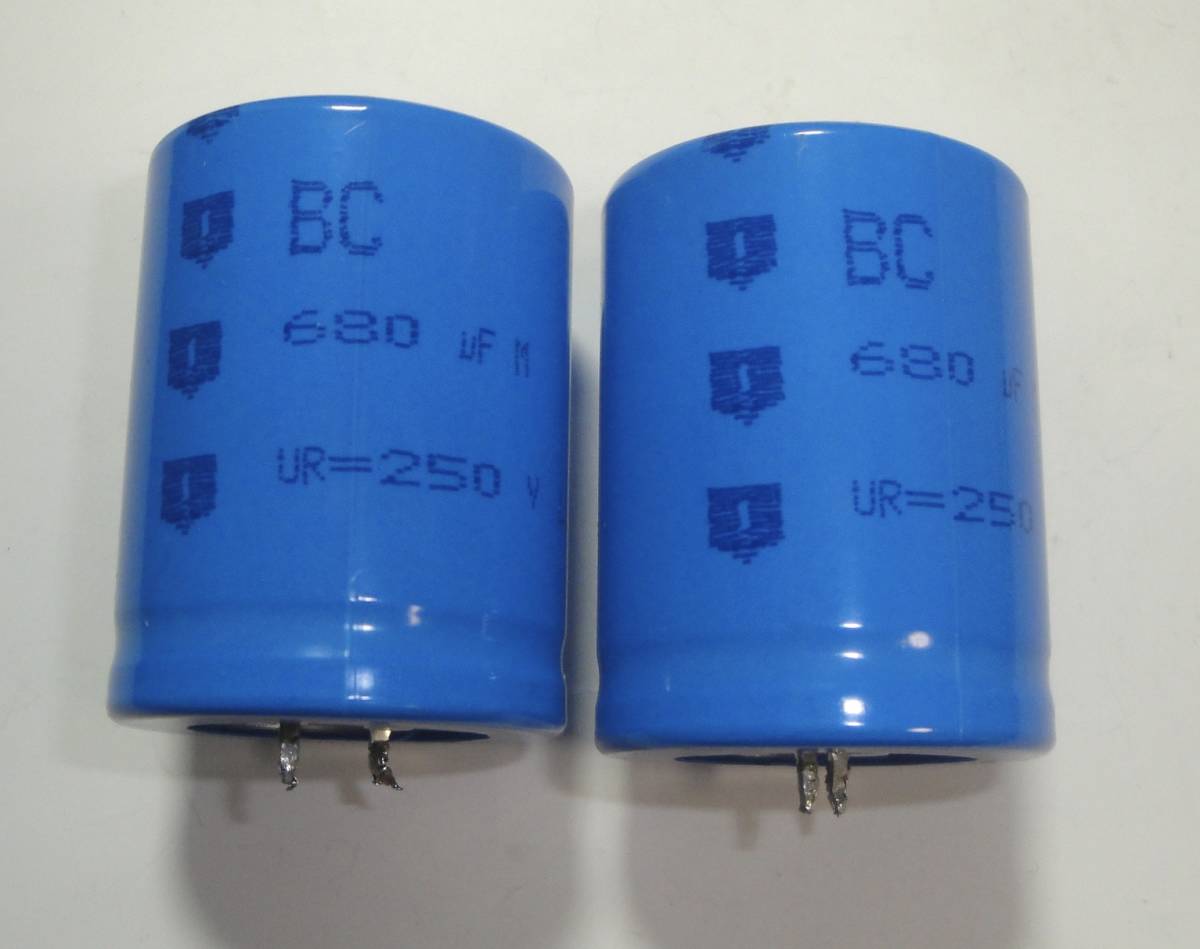 BC Comp/Vishay Electrolytic Capacitor 680F 250V 電解コンデンサ 2ケ(コンデンサ)｜売買された ...