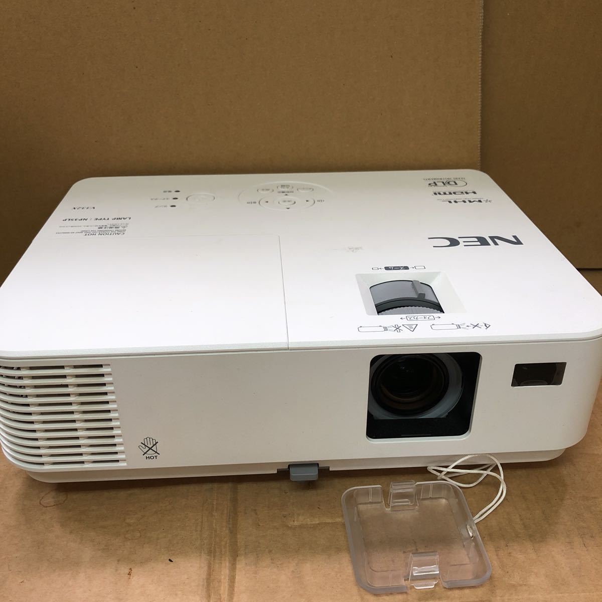 3 NEC プロジェクターNP-V332X ランプ使用3297時間 2016年製 本体のみ(本体)｜売買されたオークション情報、yahooの商品情報をアーカイブ公開 - オークファン ...
