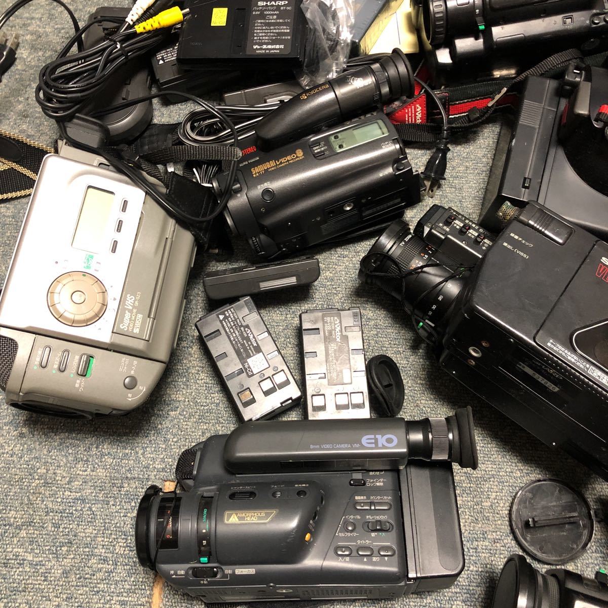 SONY Victor KYOCERA SHARP FUJIX Panasonic ビデオカメラ 大量セット 9台 FUJIX-8 VM-E10 VL-C51 C67 NV-M70 KX-77 ...