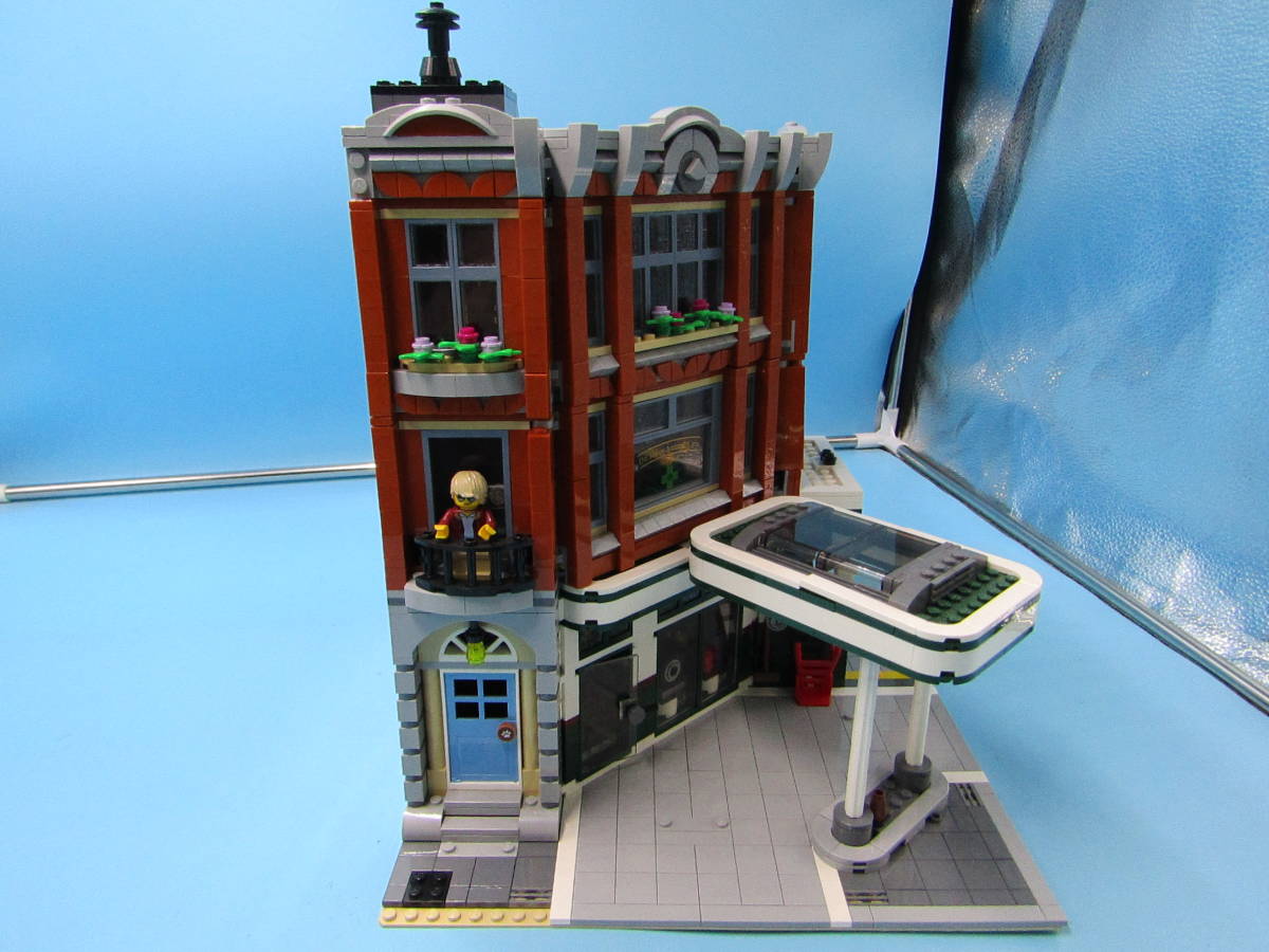 K004 LEGO 街角のガレージ レゴ クリエイター エキスパート 10264(街シリーズ)｜売買されたオークション情報、yahooの商品 ...