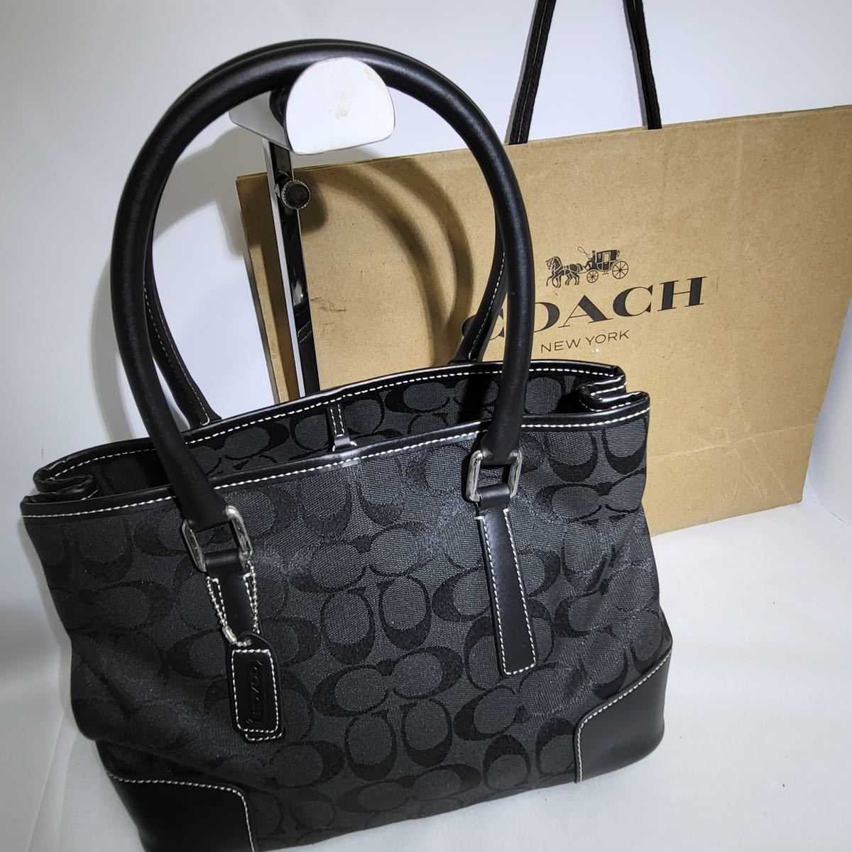 brand コーチ COACH シグネチャー スモールキャリオール 6089 バッグ ハンドバッグ レディース ブラック(ハンドバッグ)｜売買 ...