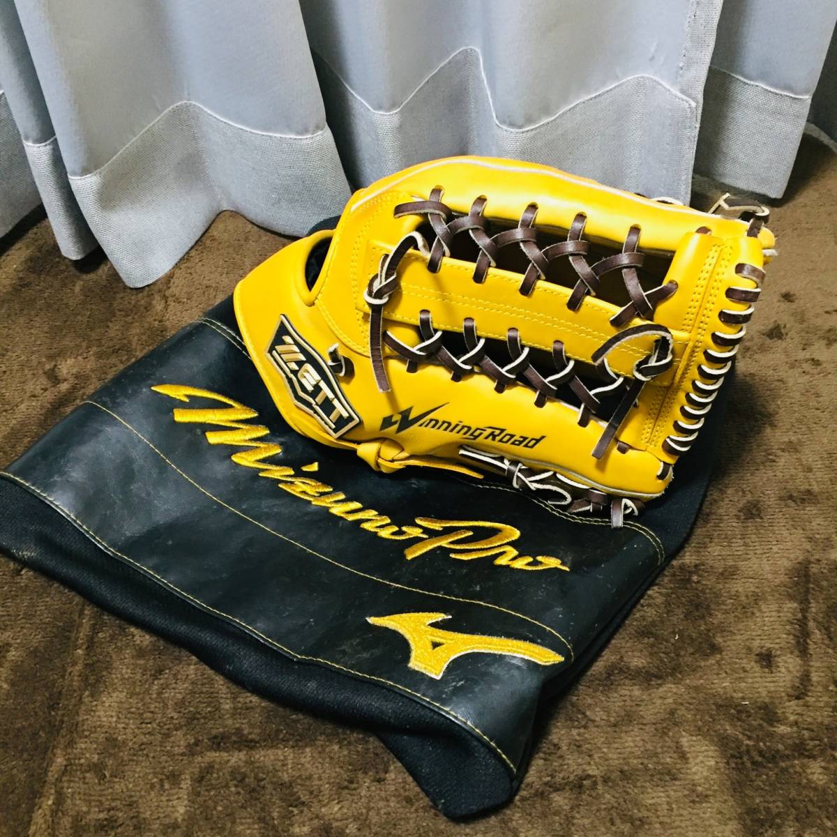 正規品 ZETT WINNINGROAD 10445250 ゼット ウイニングロード グラブ グローブ 右投げ用 イエロー m1246(オール ...