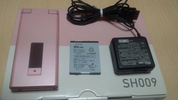 防水 au SH009 ピンク(携帯電話)｜売買されたオークション情報、yahooの商品情報をアーカイブ公開 - オークファン（aucfan.com）