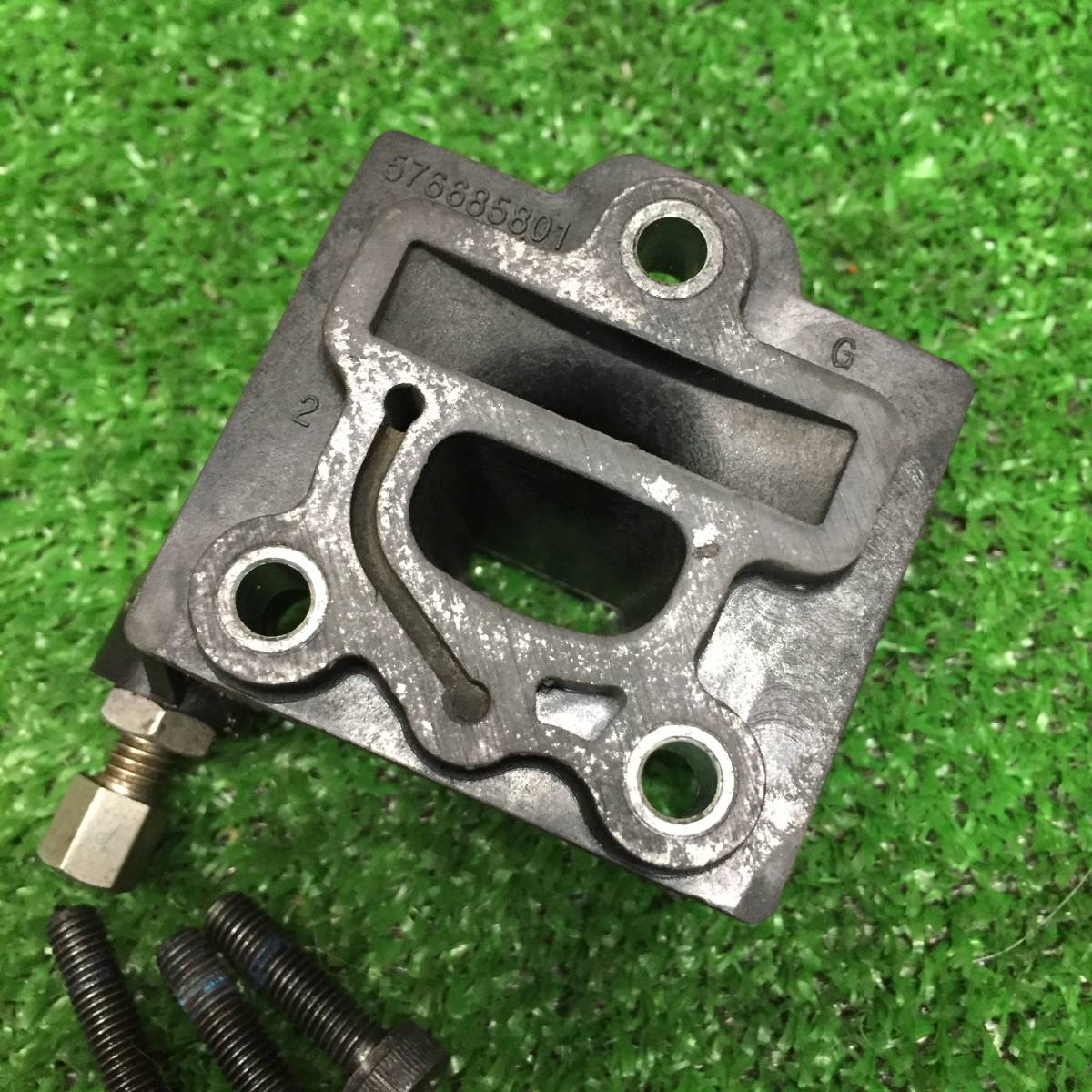 ゼノア インシュレーター GZ40N 層状掃気 インテーク RCVK-4250 耕運機 管理機 刈払機 草刈機 京セラ リョービ ZENOAH ...