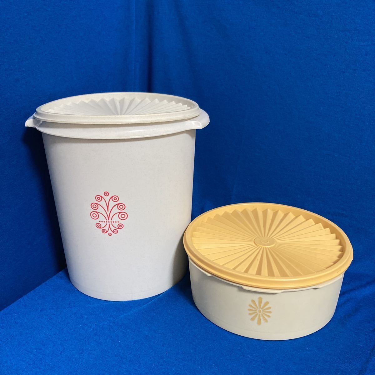 2点セット タッパーウェア Tupperware 保存容器 タッパーウエア 昭和レトロ(密閉容器)｜売買されたオークション情報、yahooの商品情報をアーカイブ公開 - オークファン ...