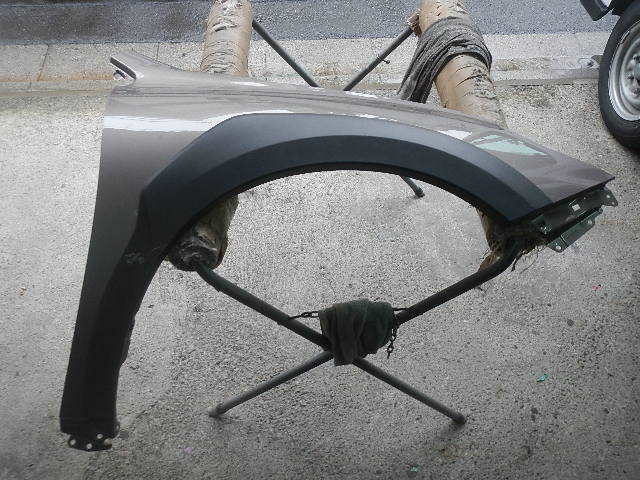 G32104 BT5 レガシィ アウトバック 右 フェンダー パネル こげ茶(サイド)｜売買されたオークション情報、yahooの商品情報を ...