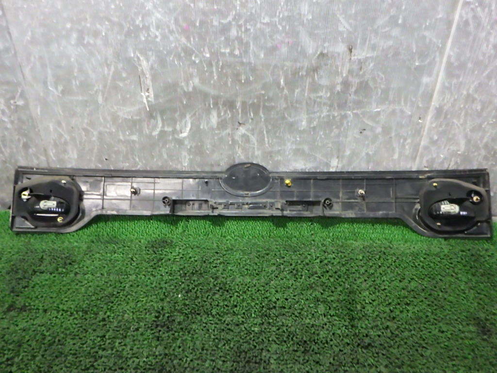 L360S タントカスタム フィニッシャー L350S イチコー D021B リアガーニッシュ 05-04-12-711 C2-E1-3 スリーアール長野(リア)｜売買されたオークション情報 ...