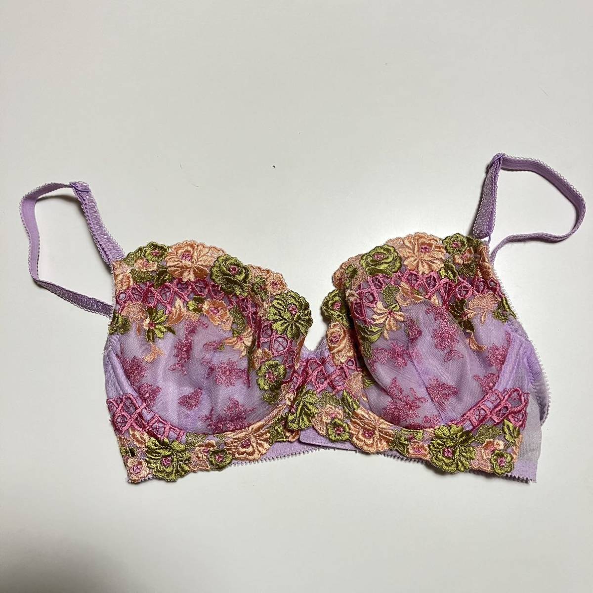 クリーニング済み Wacoal STUDIO FIVE ワコール スタディオファイブ 上下セット ブラC70 タンガM no2(70)｜売買されたオークション情報、yahooの商品情報を ...