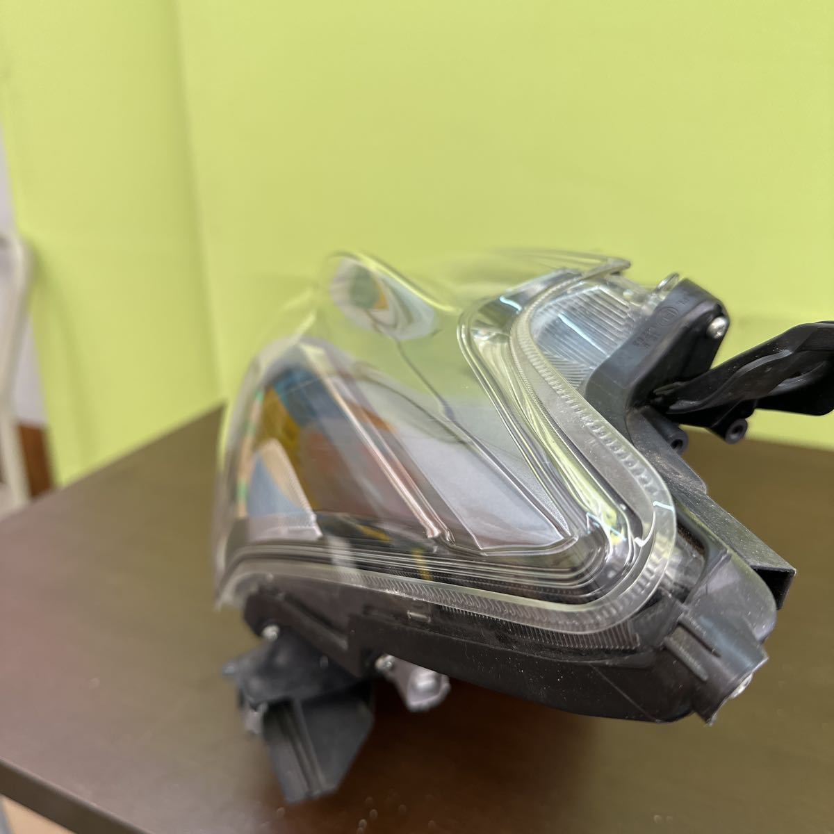 プリウスα G's/GRスポーツ/SチューンブラックII 後期 左ライト LED KOITO 47-65 ZVW40/41(ヘッドライト)｜売買されたオークション情報、yahooの商品情報を ...