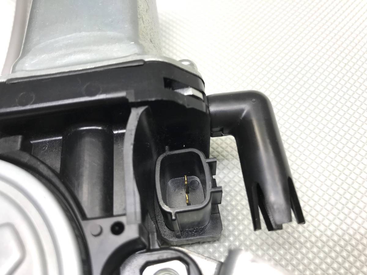 E11 ノート 左フロント 助手席 パワーウインドウモーター レギュレーターモーター 80731 8991A 45 516km走行品(日産用 ...