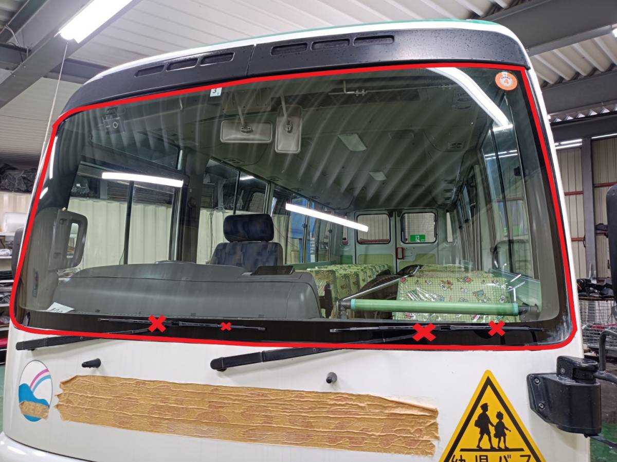 UD-DVW41 DVW41 BCW41 BHW41 BJW41 BVW41 CH シビリアン フロントガラス 2005 走行178310Km ...