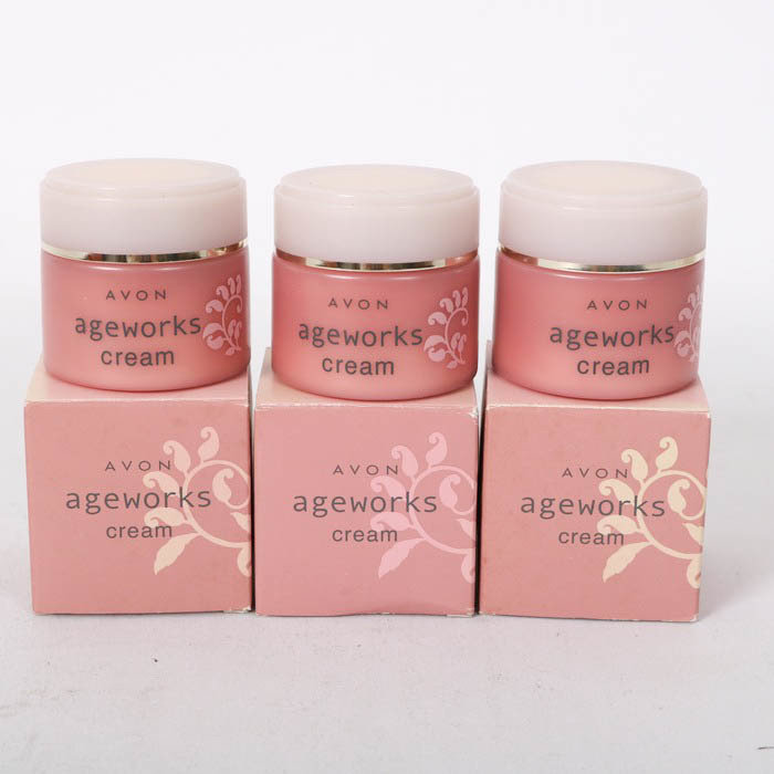 エイボン 保湿クリーム エイジワークス 3点セット まとめて コスメ 外装難有 レディース 40gサイズ AVON(クリーム)｜売買されたオークション情報、yahooの商品情報をアーカイブ公開 ...