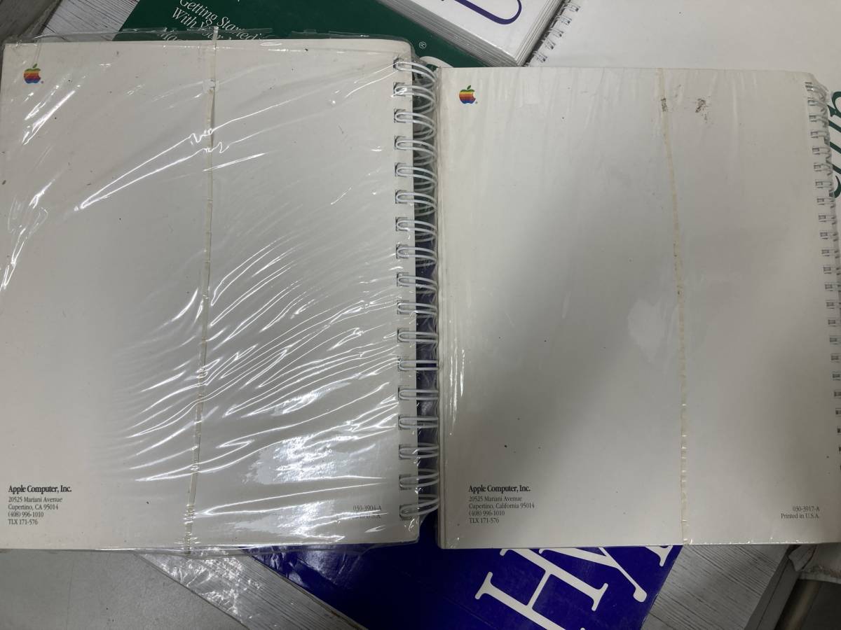 06 Apple アップル Macintosh Reference リファレンス / Scripting / User's Guide / Getting Started ...