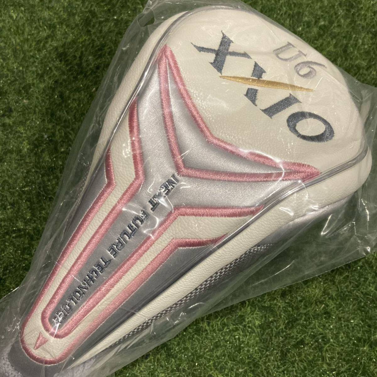 ゼクシオ ユーティリティー ヘッドカバー ゴルフ レディース ダンロップ U6 6U #6 6番 6UT 女性用 ピンク ホワイト 白 ...