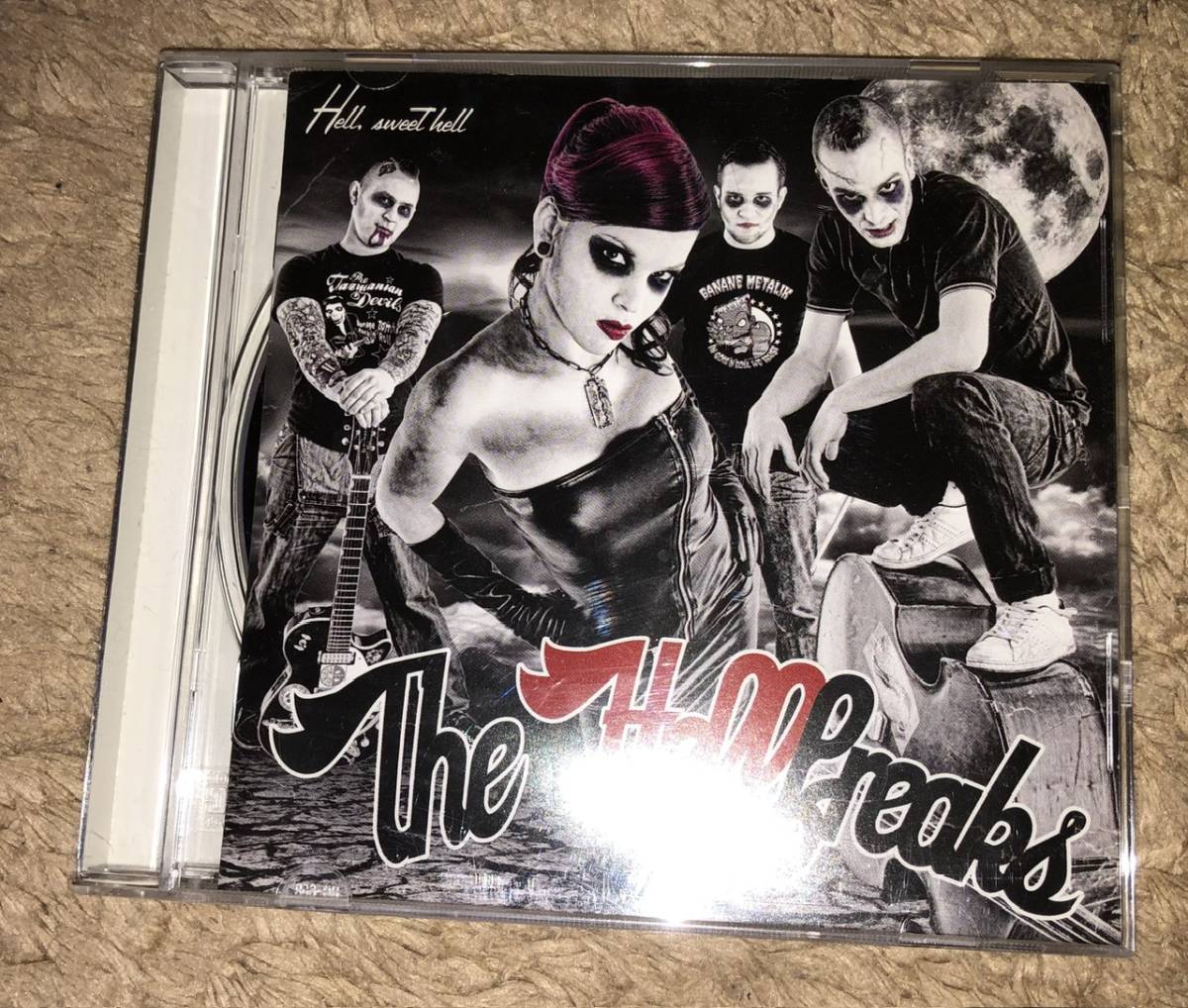 内容最高 ハンガリー産 SHAKEY姉さんHELLFREAKS 1st CD サイコビリーネオロカビリーパンク psychobilly(一般 ...
