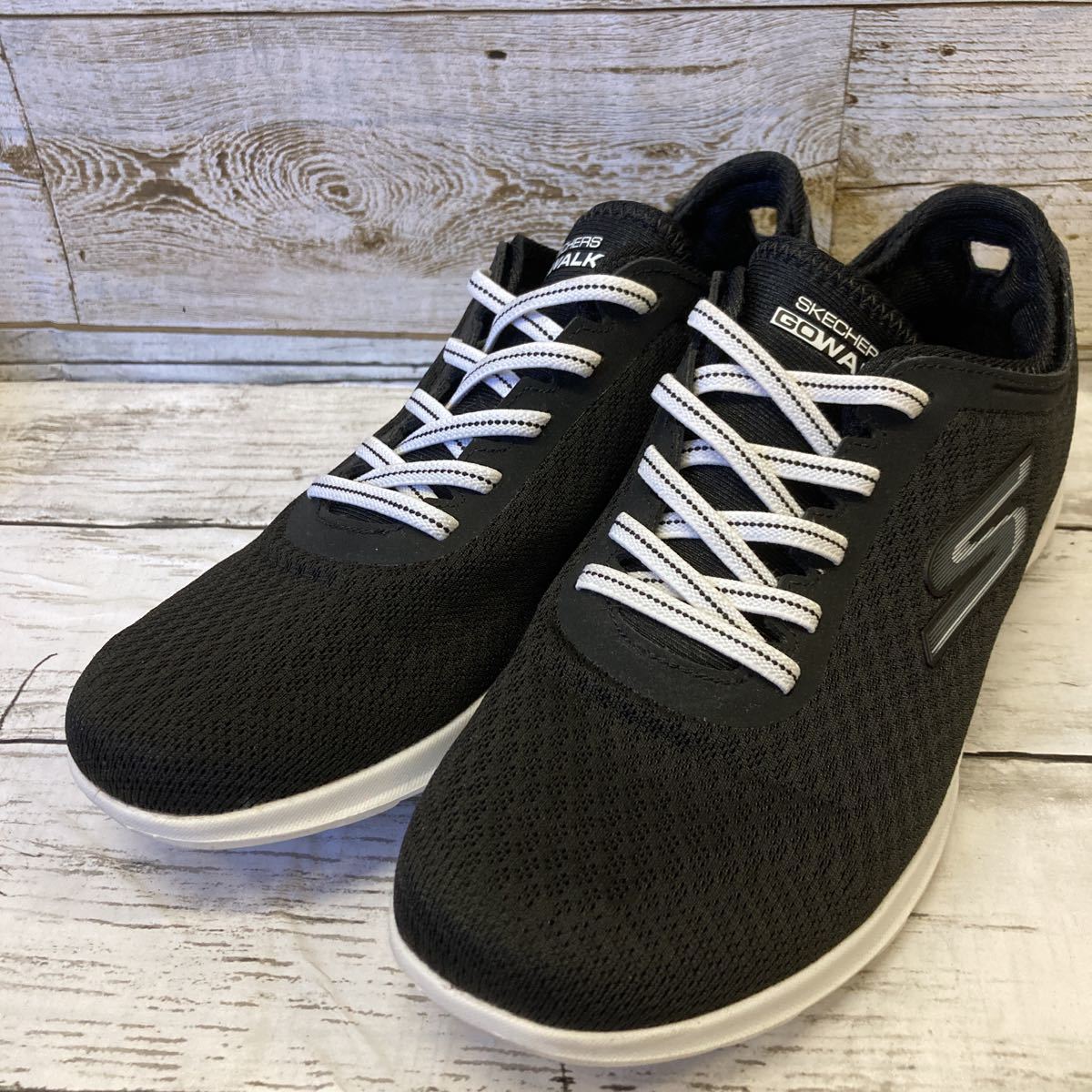 M164 SKECHERS GOGA MAX 25cm スニーカー(25.0cm)｜売買されたオークション情報、yahooの商品情報を ...