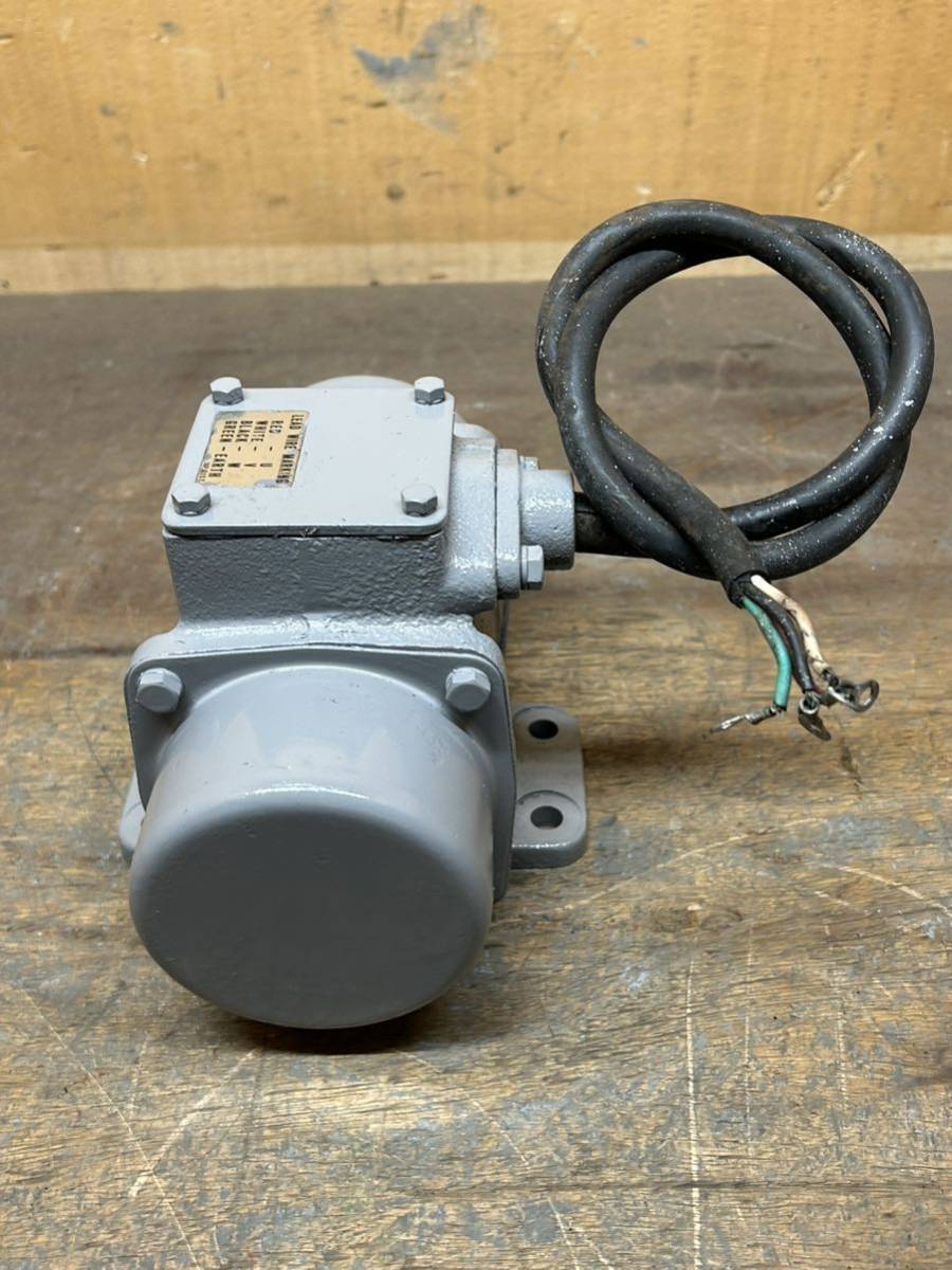 送料0 村上精機Uras Vibrator TYPE. KEE-1-2B 三相200v75w2pFORCE100kg 1559(電動工具)｜売買されたオークション情報、yahooの商品情報を ...