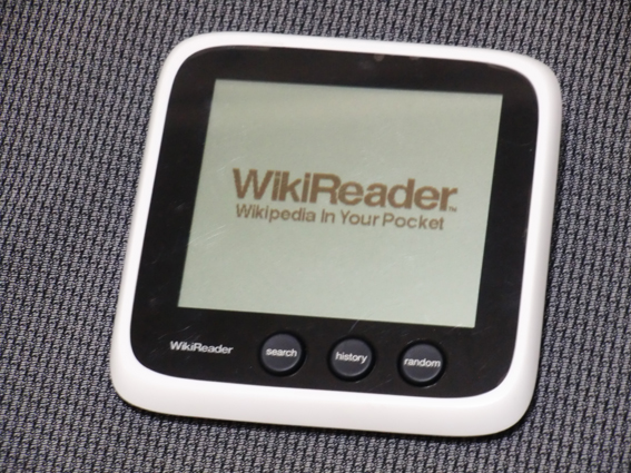 WikiReader(電子辞書)｜売買されたオークション情報、yahooの商品情報をアーカイブ公開 - オークファン（aucfan.com）