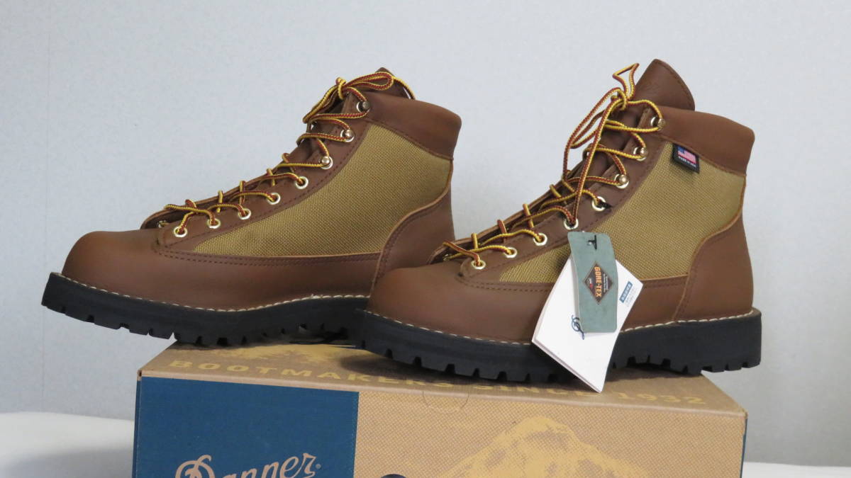 ダナー DANNER LIGHT 30420X 7-1/2 品(7.5インチ)｜売買されたオークション情報、yahooの商品情報をアーカイブ ...