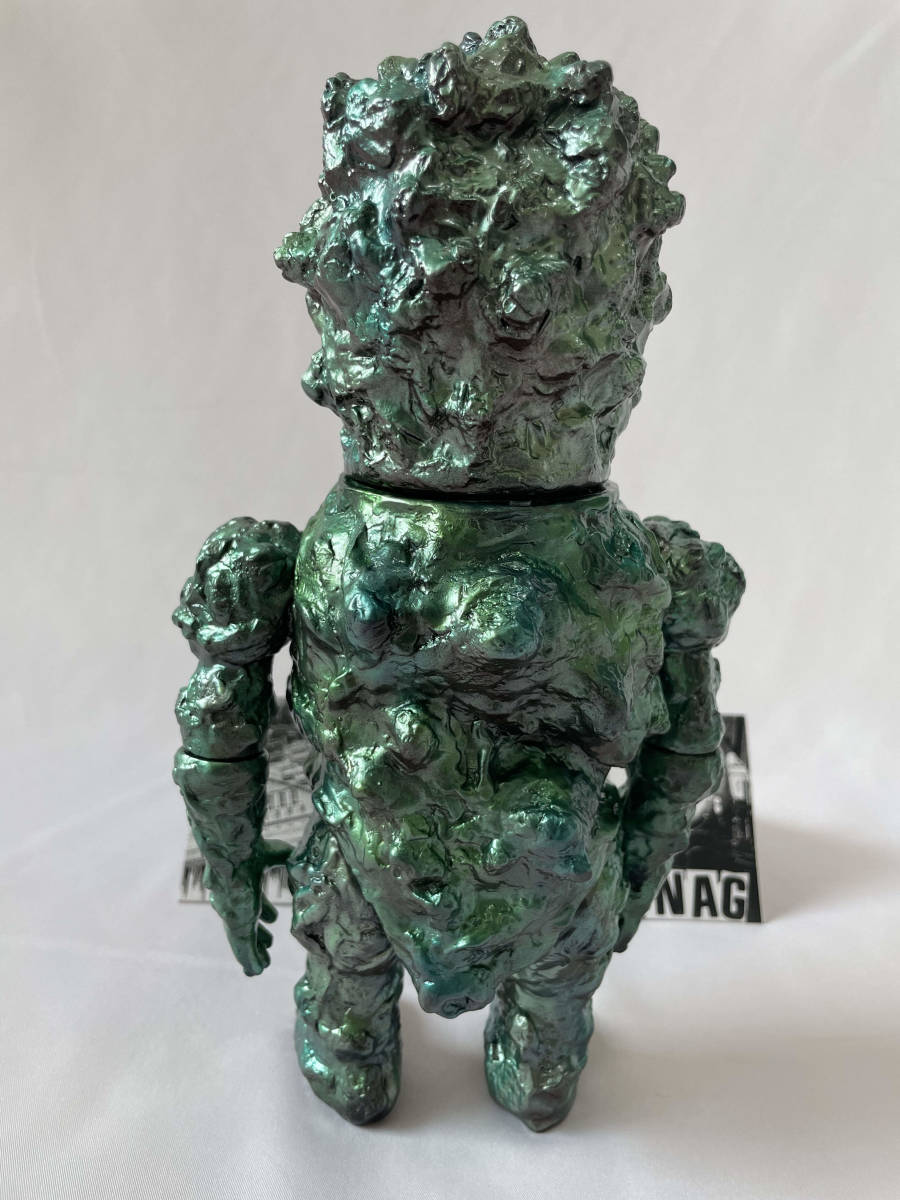 ソフビ Sofubi NAGNAGNAG FOUR EYES 25CM(ソフビ)｜売買されたオークション情報、yahooの商品情報をアーカイブ公開 - オークファン（aucfan.com）