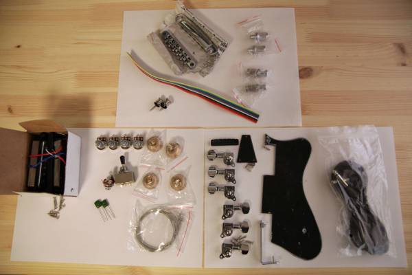 DIY ギターキット ES 335 タイプ マホガニー セットネック(本体)｜売買されたオークション情報、yahooの商品情報をアーカイブ公開 ...