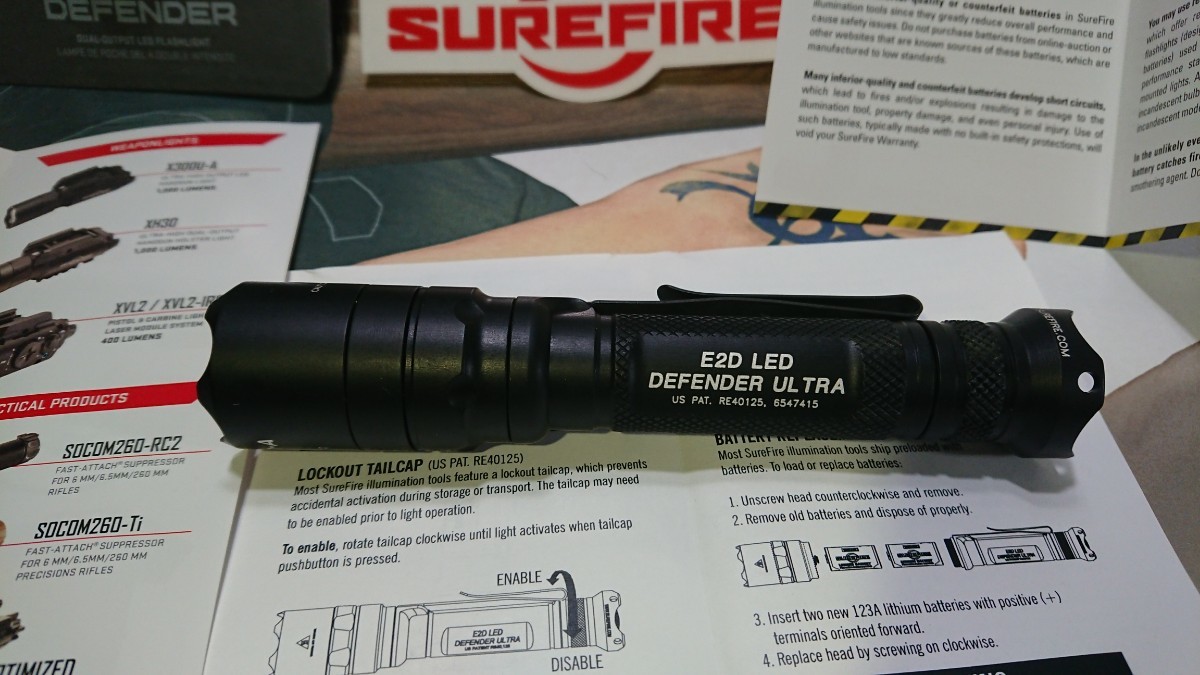 SUREFIRE E2D DEFENDER ULTRA 1000/5 LUMEN DUAL OUTPUT Used シュアファイアー ...