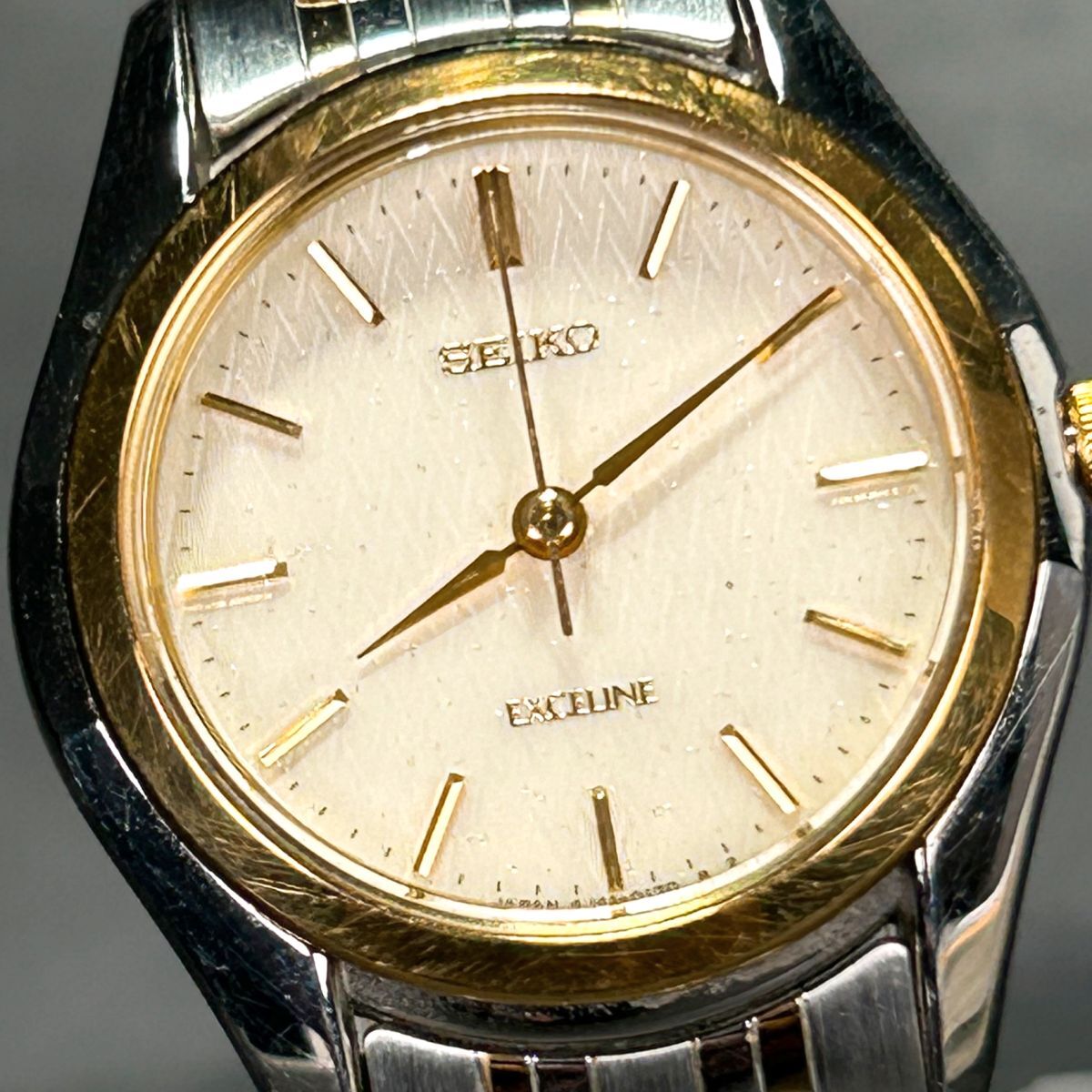 良品 SEIKO セイコー EXCELINE エクセリーヌ 4J41-0100 腕時計 クオーツ アナログ シルバー×ゴールド ステンレス ...