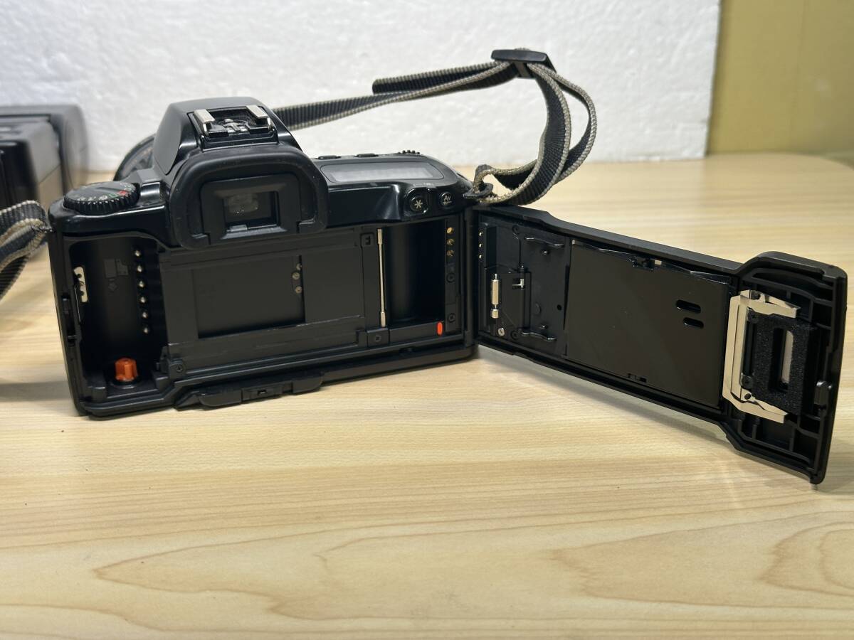 5936-7 動作未確認 CANON キャノン EOS Kiss EF28-80mm 1:3.5-5.6 Ⅱ/IMAGE STABILIZER EF 75-300mm 1:4-5.6 ...