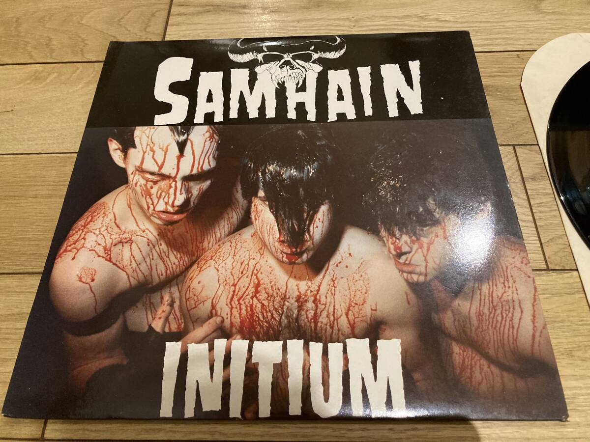 当時 samhain - initium 1st サムへイン レコード LP パンク ハードコア(一般)｜売買されたオークション情報、yahooの商品情報をアーカイブ公開 - オークファン ...
