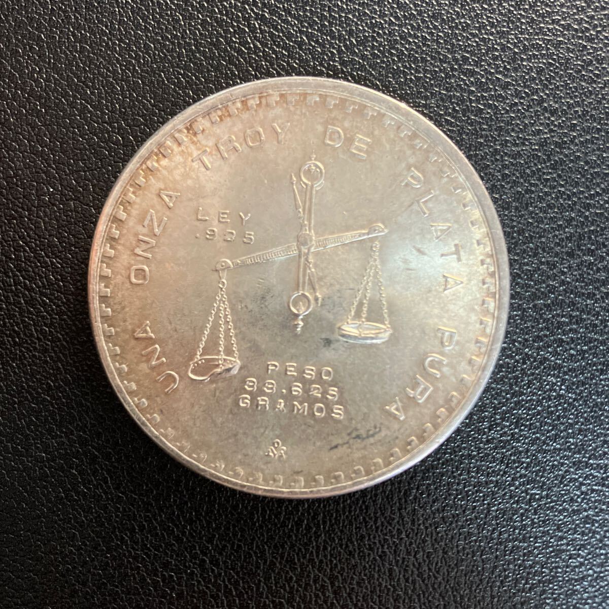 銀貨 メキシコ大型 1980年銘 シルバー UNA ONZA TROY DE PLATA PURA 31(ヨーロッパ)｜売買されたオークション情報、yahooの商品情報をアーカイブ公開 ...