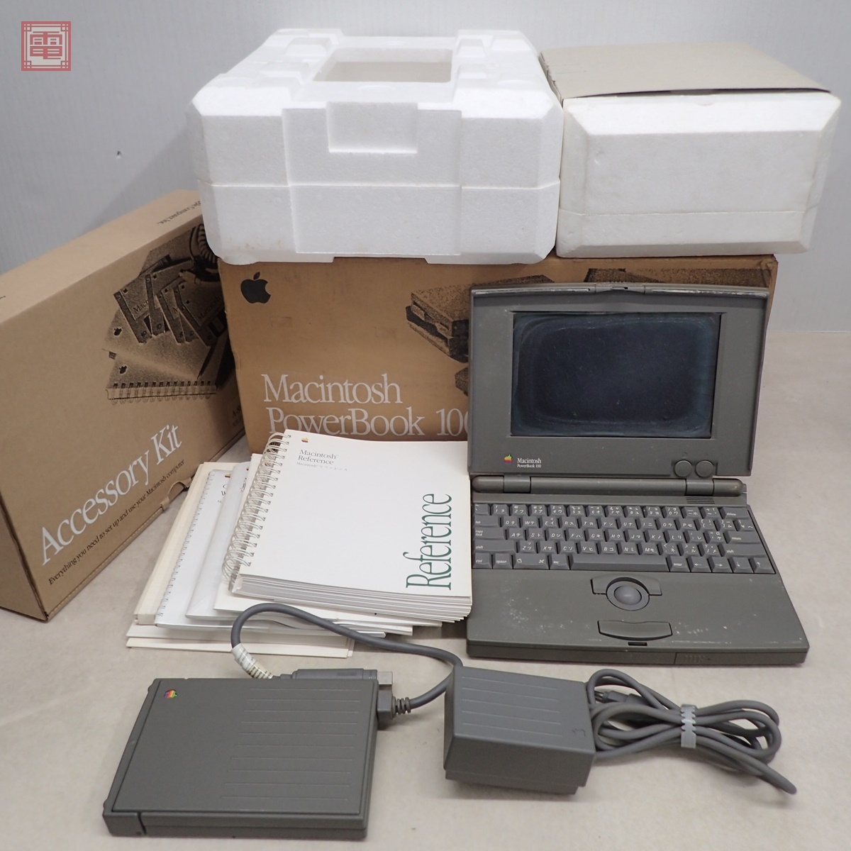 1円〜 Apple Macintosh PowerBook 100 本体 M1506 アップル 箱説/外付けFDD/AC付 HDD無し 通電 ...