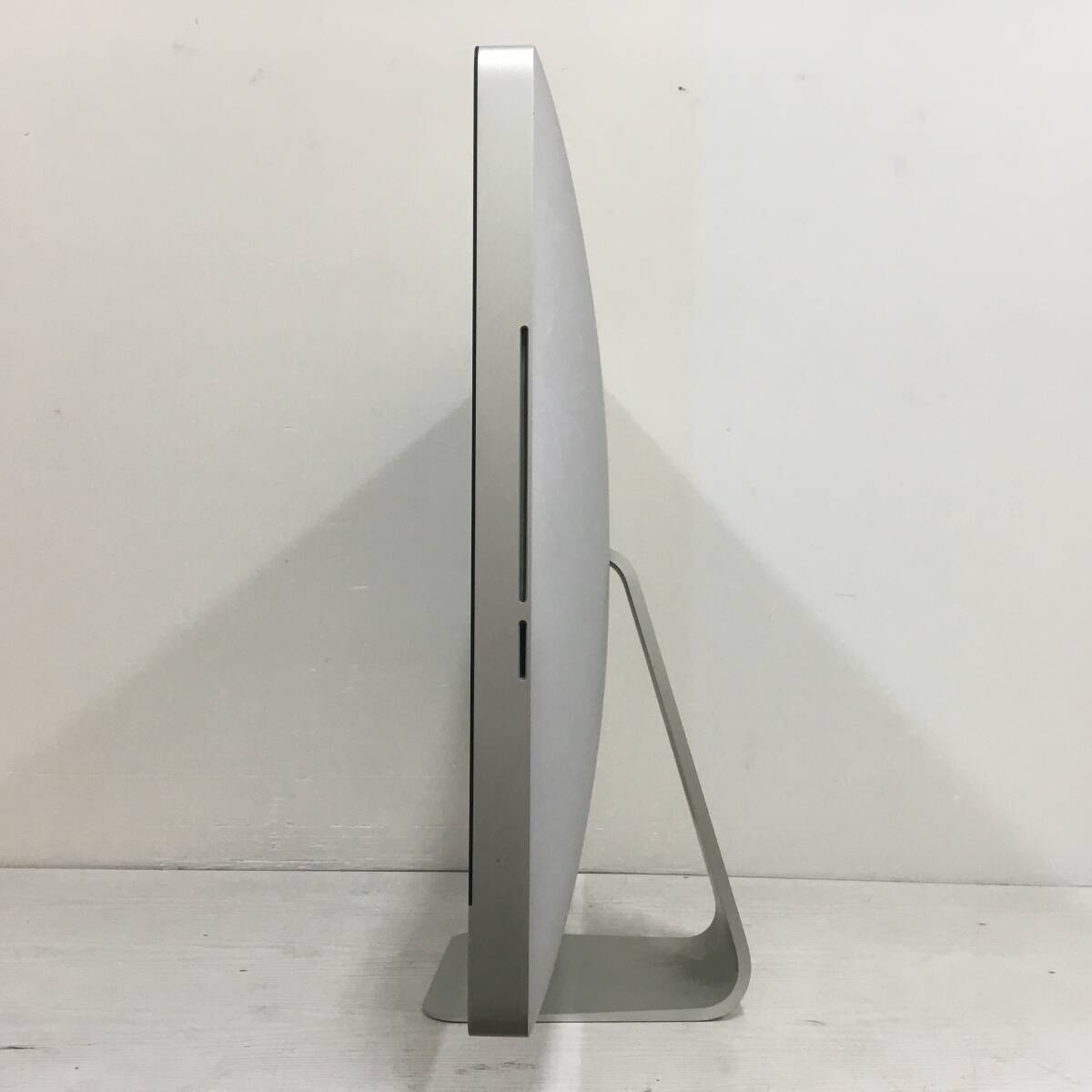 27インチ Apple iMac 27-inch Mid 2010 A1312 Core i5 760 2.8GHz/RAM:4GB/HDD ...