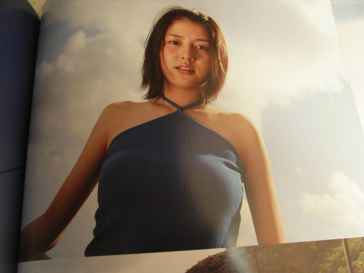 Summertime blue 長澤まさみ 16歳のラスト水着写真集 2003年初版 帯付(長澤まさみ)｜売買されたオークション情報、yahooの商品情報をアーカイブ公開 - オークファン ...