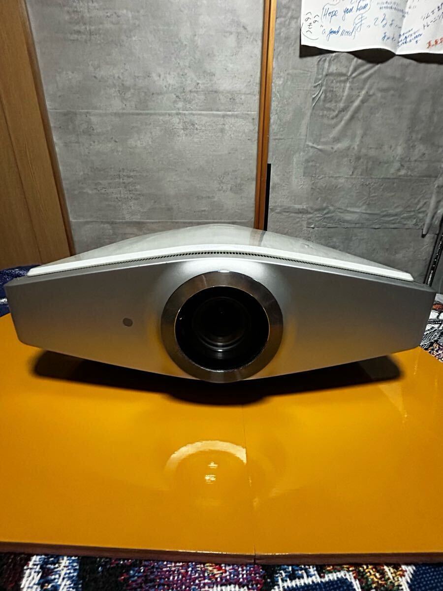 定価1 430 000 SONY VPL-VW100 video projector プロジェクター フルHD ホームシアター 映画鑑賞 ...