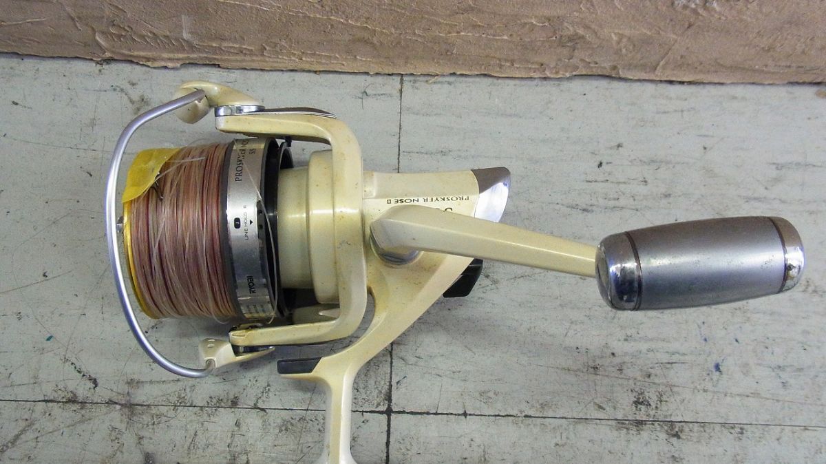 B903-Y33-1985 RYOBI リョービ PRO SKYER NOSE II SS / DAIWA ダイワ LIBERTY CLUB T25-390 LBT C サーフ T25-390 ...