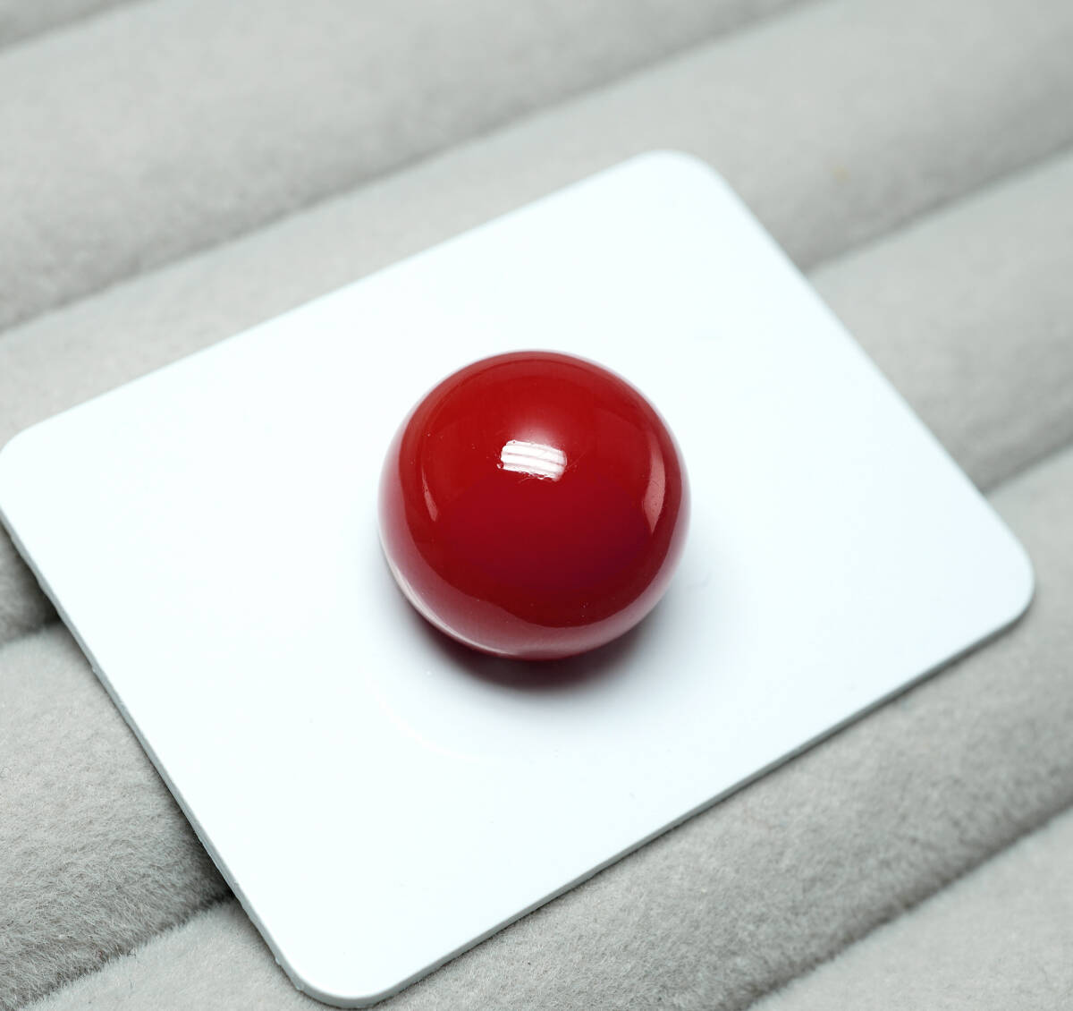 F 天然血赤珊瑚 最高級 13.3mm 3.31g 日本産 ルース 宝石 ジュエリー jewelry(その他)｜売買されたオークション情報 ...