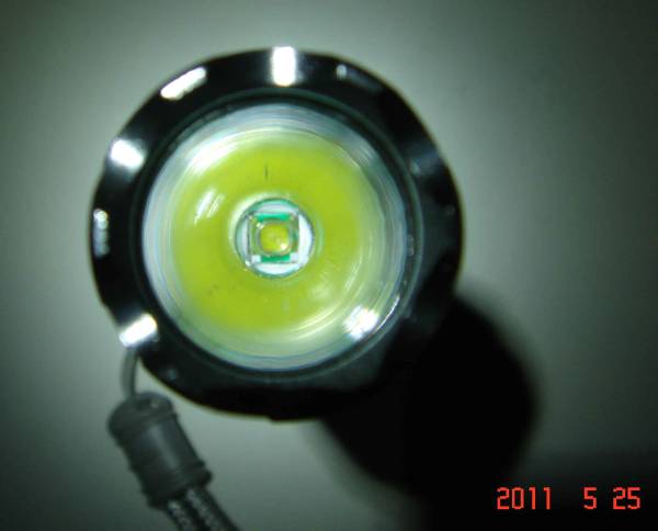 UniqueFire G10 Cree XP R5 5-Mode LEDライト 単3X1 点灯ok(その他)｜売買されたオークション情報 ...