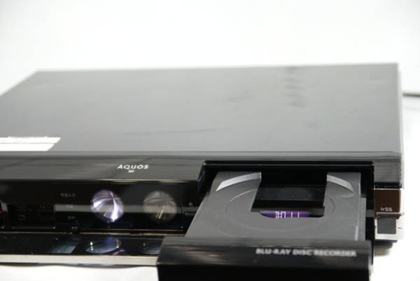 SHARP AQUOSブルーレイ 二番組同時録画 500GB HDD搭載 BD-HDW15(シャープ)｜売買されたオークション情報、yahooの商品情報をアーカイブ公開 - オークファン ...