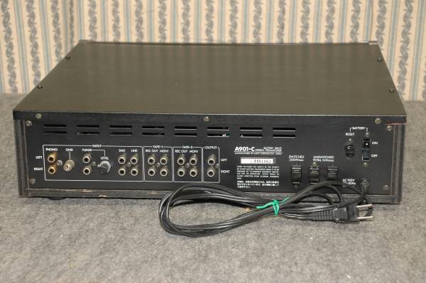 LUXKIT A901－C バッテリードライブプリアンプ(LUXMAN)｜売買されたオークション情報、yahooの商品情報をアーカイブ公開 ...