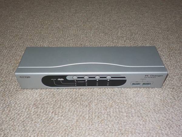 corega CG-PC4UDA PC4台用 DVI対応パソコン自動切替器 品(CPU切替器)｜売買されたオークション情報、yahooの商品情報をアーカイブ公開 - オークファン（aucfan ...