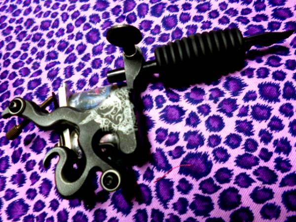 TattooMachine 般若 使用回数少(その他)｜売買されたオークション情報、yahooの商品情報をアーカイブ公開 - オークファン（aucfan.com）