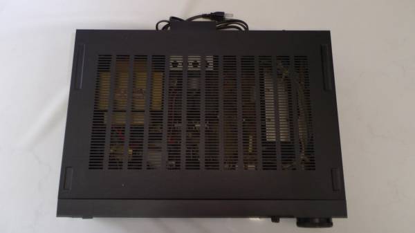 SANSUI サンスイ 900CD-R アンプ モノラルアンプとして(サンスイ)｜売買されたオークション情報、yahooの商品情報をアーカイブ公開 - オークファン（aucfan.com）