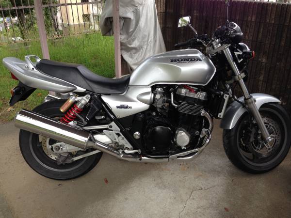 CB1300SF SC40 車検平成28年6月ま(751cc以上)｜売買されたオークション情報、yahooの商品情報をアーカイブ公開 - オークファン（aucfan.com）