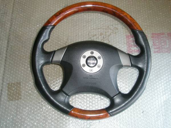 日産純正 MOMOウッドステアリング E50エアーバック付(ステアリング、ハンドル本体)｜売買されたオークション情報、yahooの商品情報をアーカイブ公開 - オークファン（aucfan.com）